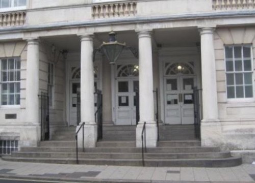 Half of Brighton and Hove’s crown courtrooms sit idle – Brighton and ...