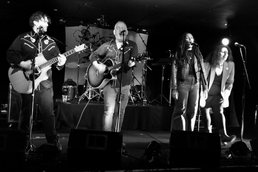 1977 arty punk band The Mekons still rockin’ Sussex – Brighton and Hove ...