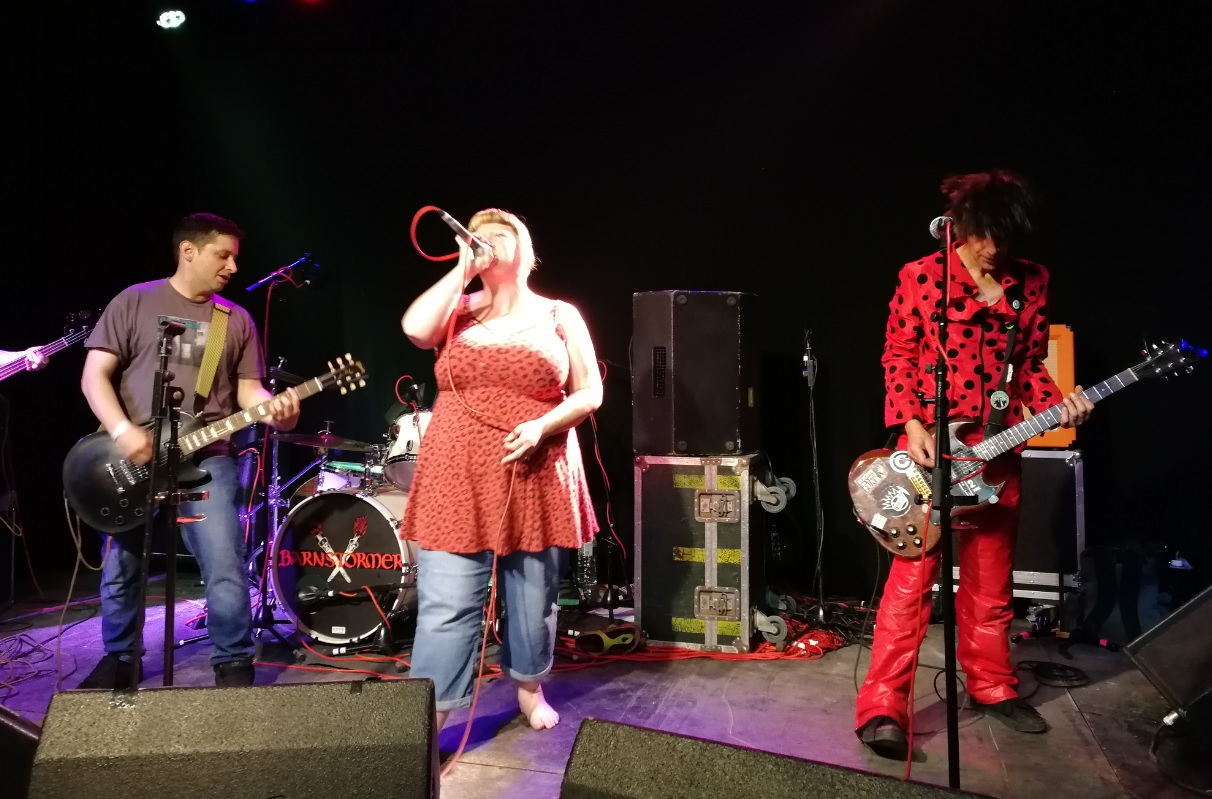 Oi! Oi! It’s a night of blistering punk rock in Brighton – Brighton and ...