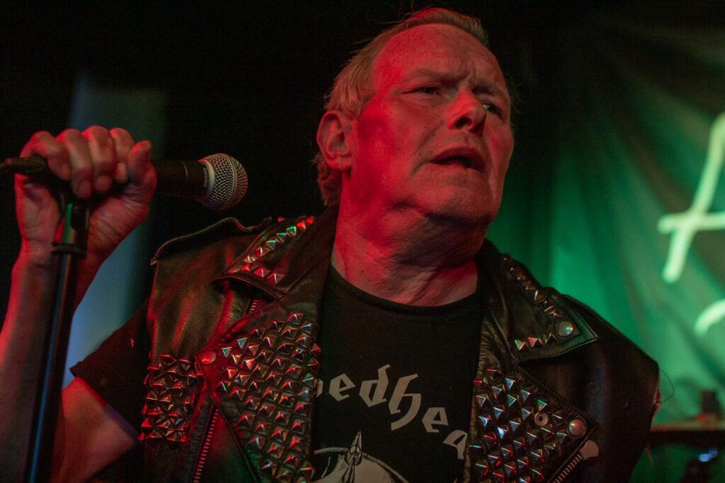 Punk legends Johnny Moped set to play Concorde 2 in Brighton – Brighton ...