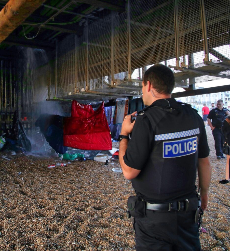 Disposable bbq blamed for blaze under Palace Pier – Brighton and Hove News