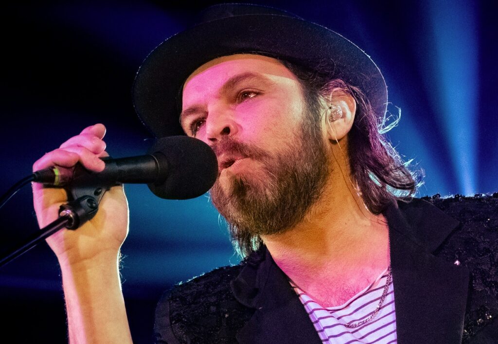 Quick! ‘Turn The Car Around’ it’s Gaz Coombes – Brighton and Hove News