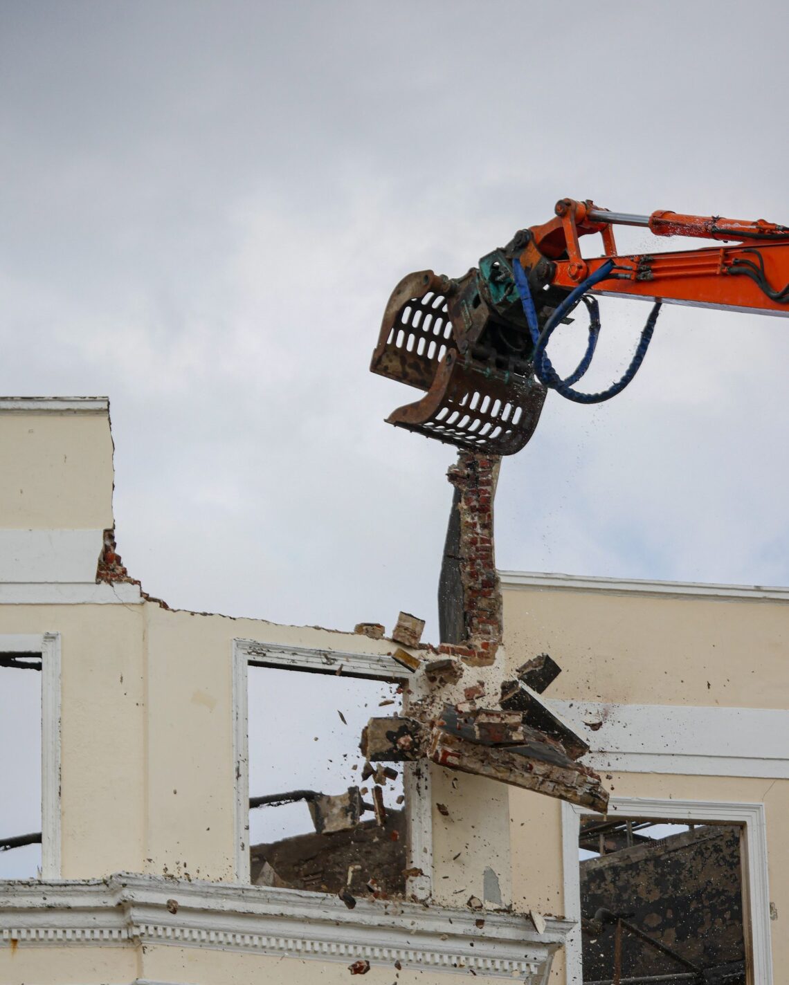 Council to spend £500k to demolish fire-ravaged part of Royal Albion ...