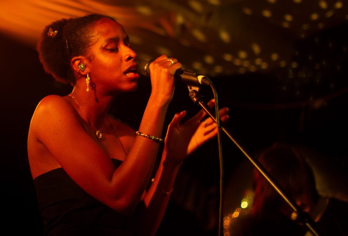 Freya Beer ‘Put It To The Test’ at Brighton concert – Brighton and Hove ...
