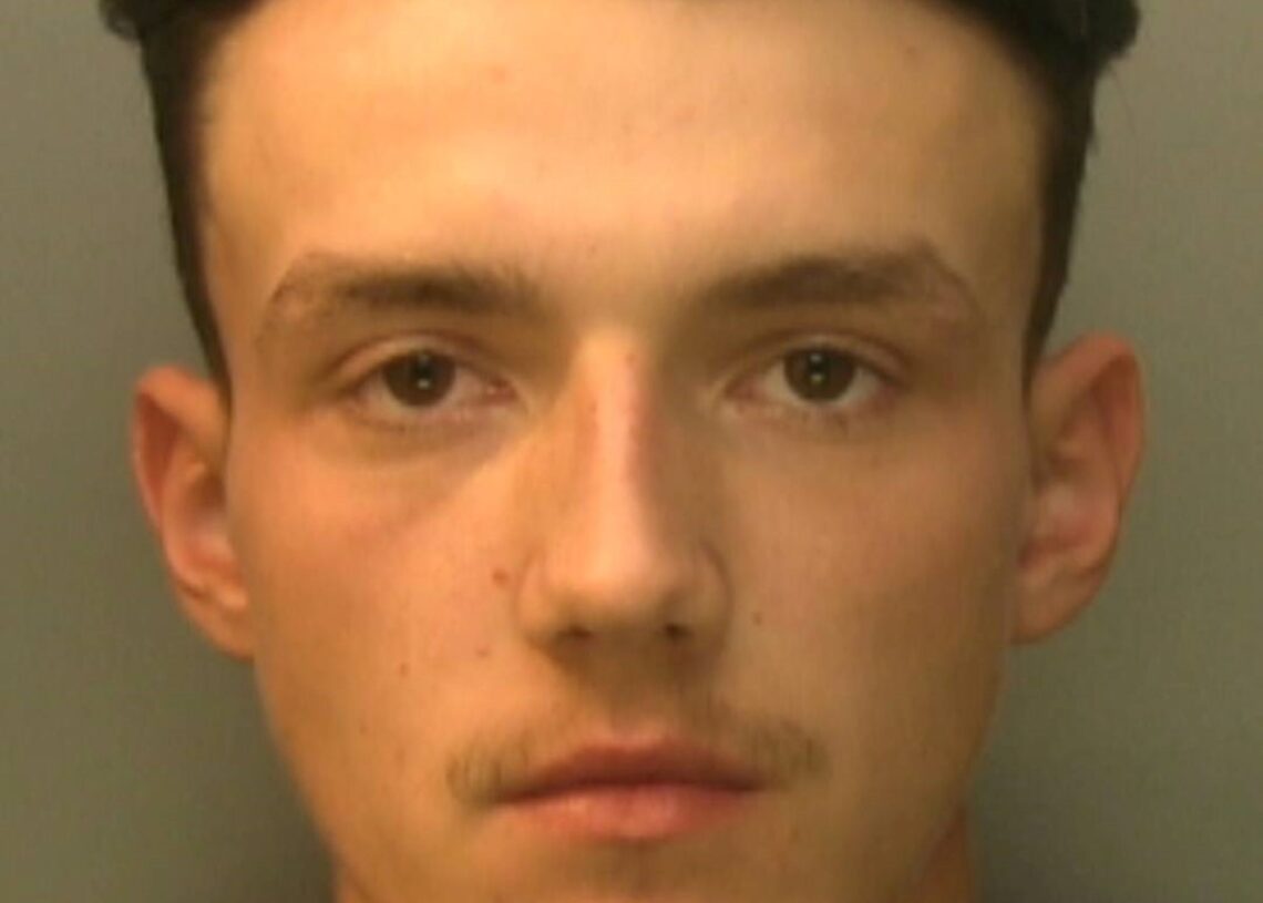 Man jailed for trying to kidnap woman off street in Hove – Brighton and ...